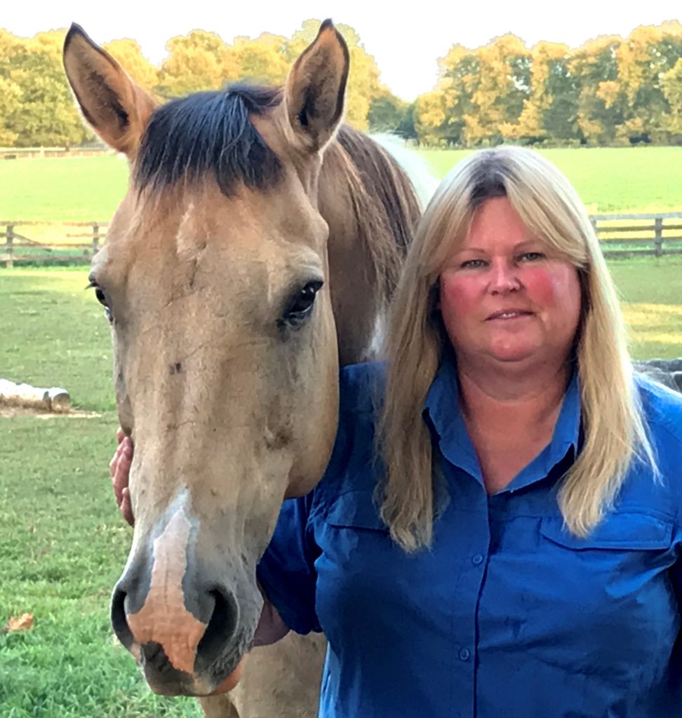 Maureen Wade, MMCP | Certified Equine Practitioner | Masterson Method