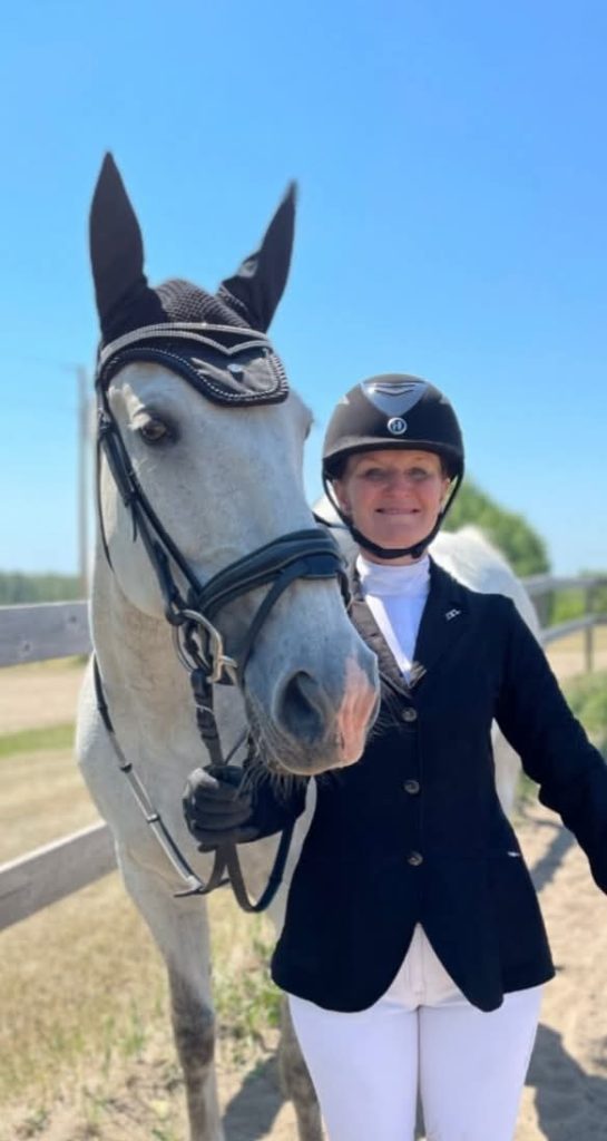 Karen Muller, MMCP | Certified Equine Practitioner | Masterson Method